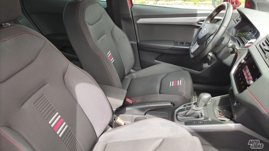 Sarkans SEAT Arona 2021 Klaipėda, ar dzinēja tilpumu 1.00 L un nobraukumu 190 tūkst. km par 13890 €, foto 22 vietnē AUTOMOTO.COM.LV