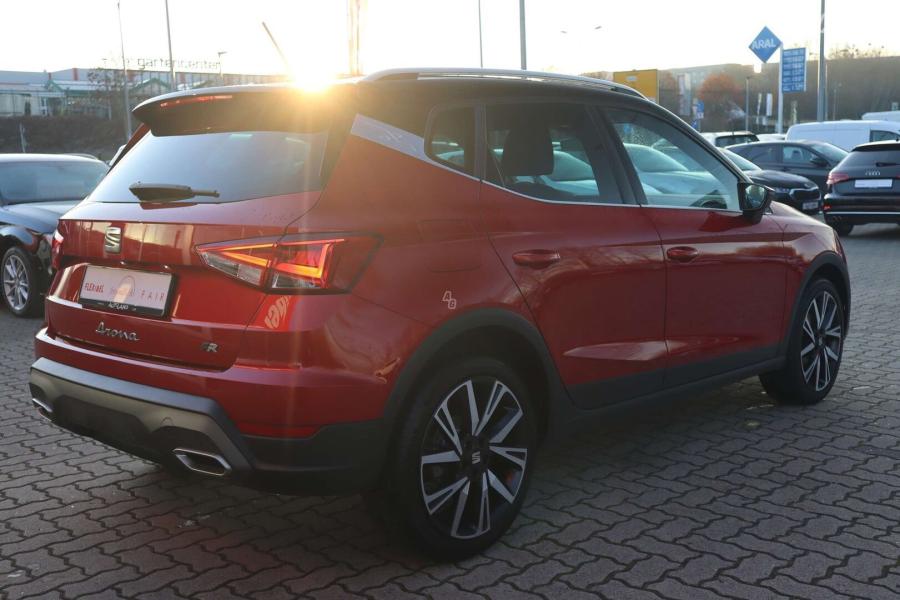Red SEAT Arona 2022 in Kaunas, with an engine capacity of 1.00 L and mileage of 56 thousand km for 22349 €, photo 6 on AUTOMOTO.COM.LV