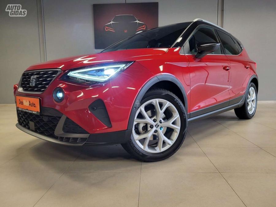 Sarkans SEAT Arona 2023 Kauņa, ar dzinēja tilpumu 1.50 L un nobraukumu 25 tūkst. km par 24673 €, foto 2 vietnē AUTOMOTO.COM.LV