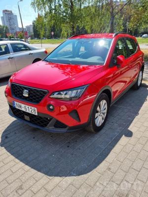 Красный Сеат Arona 2023 в Рига, объемом двигателя 1.00 л и пробегом 23 тыс. км за 17000 €, фото  на AUTOMOTO.COM.LV