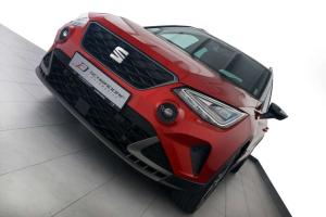 Sarkans SEAT Arona 2024 Kauņa, ar dzinēja tilpumu 1.50 L un nobraukumu 35 tūkst. km par 27929 €, foto 2 vietnē AUTOMOTO.COM.LV