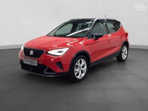 Red SEAT Arona 2024 in Kaunas, with an engine capacity of 1.00 L and mileage of 14 thousand km for 22620 €, photo 2 on AUTOMOTO.COM.LV