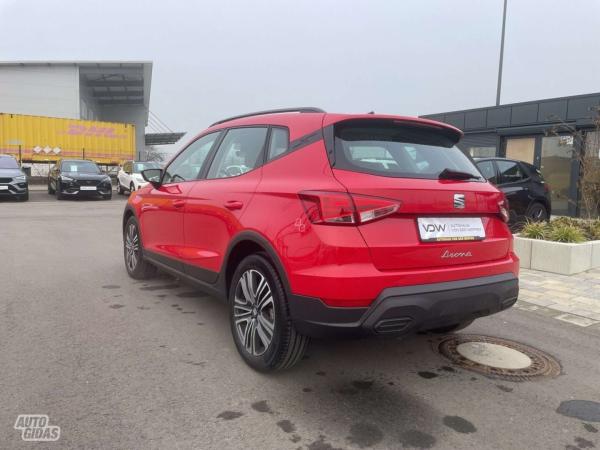 Red SEAT Arona 2024 in Kaunas, with an engine capacity of 1.00 L and mileage of 15 thousand km for 24788 €, photo 3 on AUTOMOTO.COM.LV