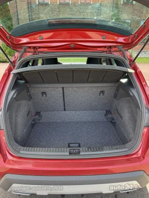 Red SEAT Arona 2021 in Tallinn, with an engine capacity of 1.00 L and mileage of 32 thousand km for 14990 €, photo 10 on AUTOMOTO.COM.LV