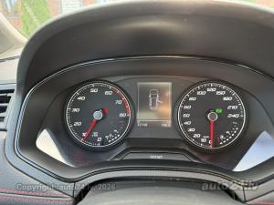 Red SEAT Arona 2021 in Tallinn, with an engine capacity of 1.00 L and mileage of 32 thousand km for 14990 €, photo 12 on AUTOMOTO.COM.LV