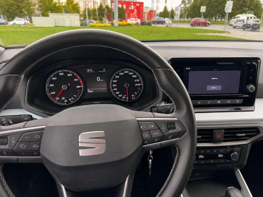 Red SEAT Arona 2021 in Kaunas, with an engine capacity of 1.00 L and mileage of 79 thousand km for 14800 €, photo 7 on AUTOMOTO.COM.LV