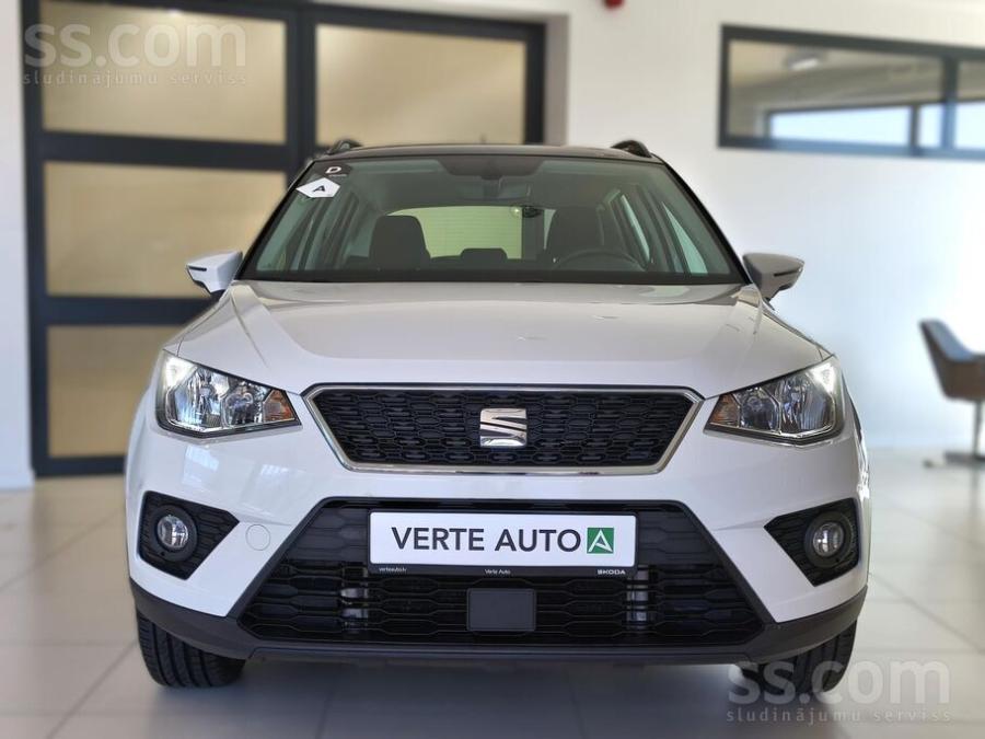 White SEAT Arona 2019 in Riga, with an engine capacity of 1.60 L and mileage of 77 thousand km for 14600 €, photo 2 on AUTOMOTO.COM.LV