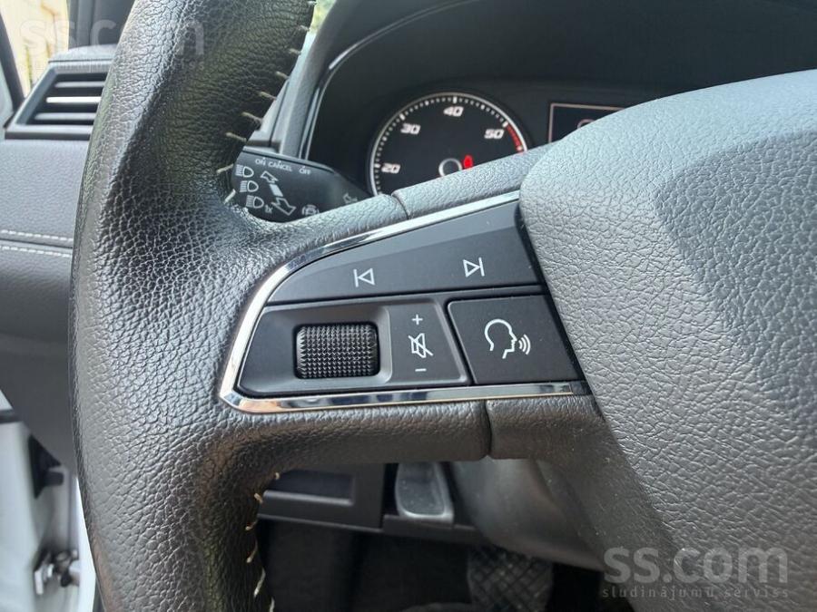 Balts SEAT Arona 2020 Rīga, ar dzinēja tilpumu 1.60 L un nobraukumu 105 tūkst. km par 13700 €, foto 19 vietnē AUTOMOTO.COM.LV