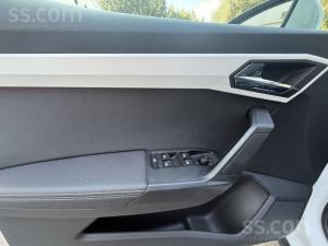 Balts SEAT Arona 2020 Rīga, ar dzinēja tilpumu 1.60 L un nobraukumu 105 tūkst. km par 13700 €, foto 30 vietnē AUTOMOTO.COM.LV