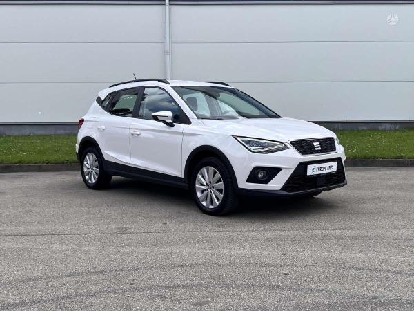 White SEAT Arona 2020 in Kaunas, with an engine capacity of 1.60 L and mileage of 203 thousand km for 11000 €, photo 1 on AUTOMOTO.COM.LV