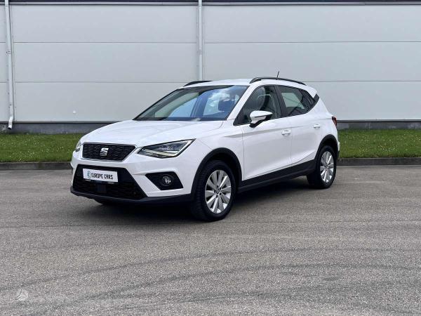White SEAT Arona 2020 in Kaunas, with an engine capacity of 1.60 L and mileage of 203 thousand km for 11000 €, photo 4 on AUTOMOTO.COM.LV
