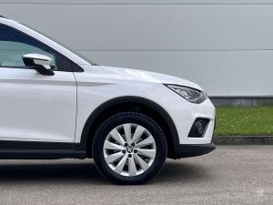White SEAT Arona 2020 in Kaunas, with an engine capacity of 1.60 L and mileage of 203 thousand km for 11000 €, photo 10 on AUTOMOTO.COM.LV