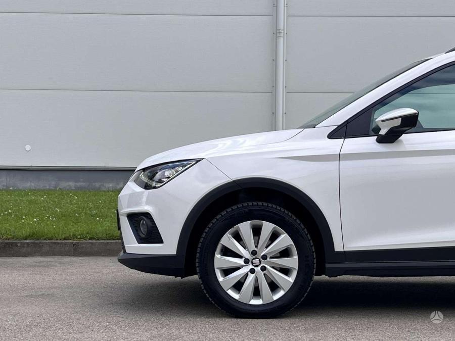 White SEAT Arona 2020 in Kaunas, with an engine capacity of 1.60 L and mileage of 203 thousand km for 11000 €, photo 11 on AUTOMOTO.COM.LV