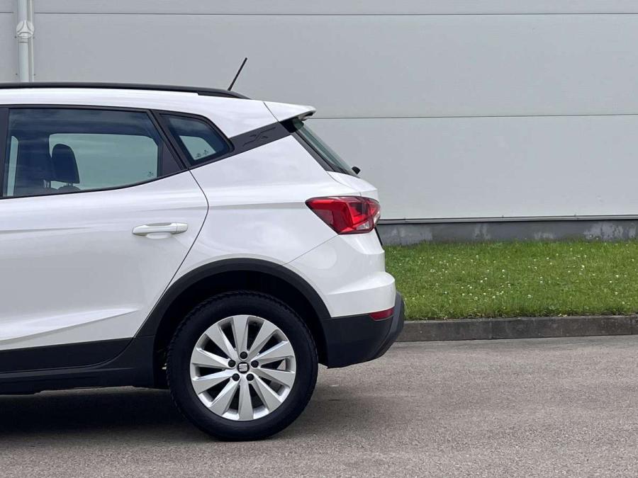 White SEAT Arona 2020 in Kaunas, with an engine capacity of 1.60 L and mileage of 203 thousand km for 11000 €, photo 12 on AUTOMOTO.COM.LV