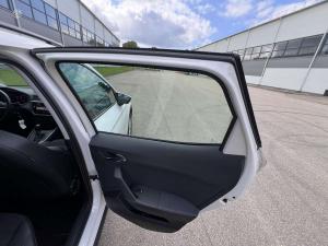 White SEAT Arona 2020 in Kaunas, with an engine capacity of 1.60 L and mileage of 203 thousand km for 11000 €, photo 18 on AUTOMOTO.COM.LV