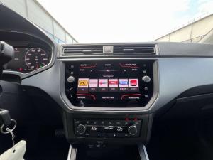 White SEAT Arona 2020 in Kaunas, with an engine capacity of 1.60 L and mileage of 203 thousand km for 11000 €, photo 37 on AUTOMOTO.COM.LV