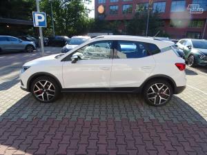 Balts SEAT Arona 2021 Kauņa, ar dzinēja tilpumu 1.50 L un nobraukumu 48 tūkst. km par 23689 €, foto 3 vietnē AUTOMOTO.COM.LV
