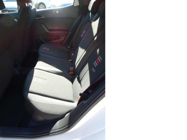 White SEAT Arona 2021 in Kaunas, with an engine capacity of 1.50 L and mileage of 48 thousand km for 23689 €, photo 8 on AUTOMOTO.COM.LV