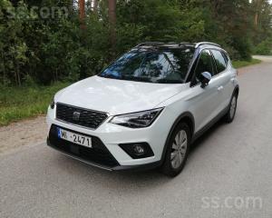 Белый Сеат Arona 2021 в Рига, объемом двигателя 1.00 л и пробегом 99 тыс. км за 13450 €, фото 1 на AUTOMOTO.COM.LV