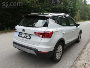Белый Сеат Arona 2021 в Рига, объемом двигателя 1.00 л и пробегом 99 тыс. км за 13450 €, фото 4 на AUTOMOTO.COM.LV
