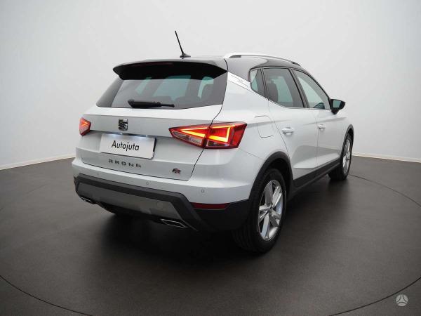 Balts SEAT Arona 2021 Viļņa, ar dzinēja tilpumu 1.00 L un nobraukumu 89 tūkst. km par 14900 €, foto 4 vietnē AUTOMOTO.COM.LV