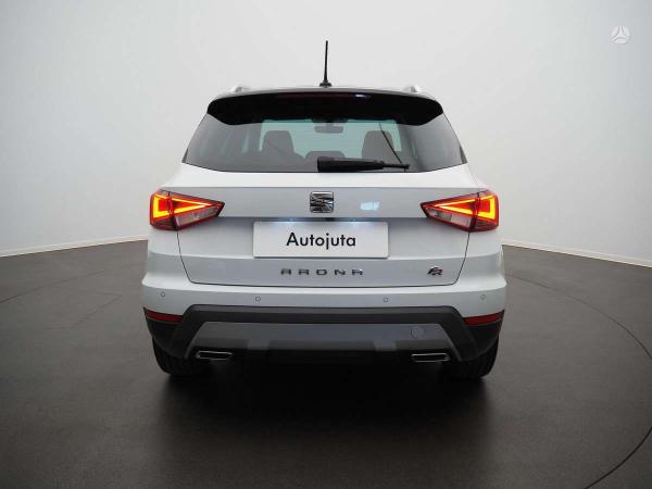 Balts SEAT Arona 2021 Viļņa, ar dzinēja tilpumu 1.00 L un nobraukumu 89 tūkst. km par 14900 €, foto 5 vietnē AUTOMOTO.COM.LV