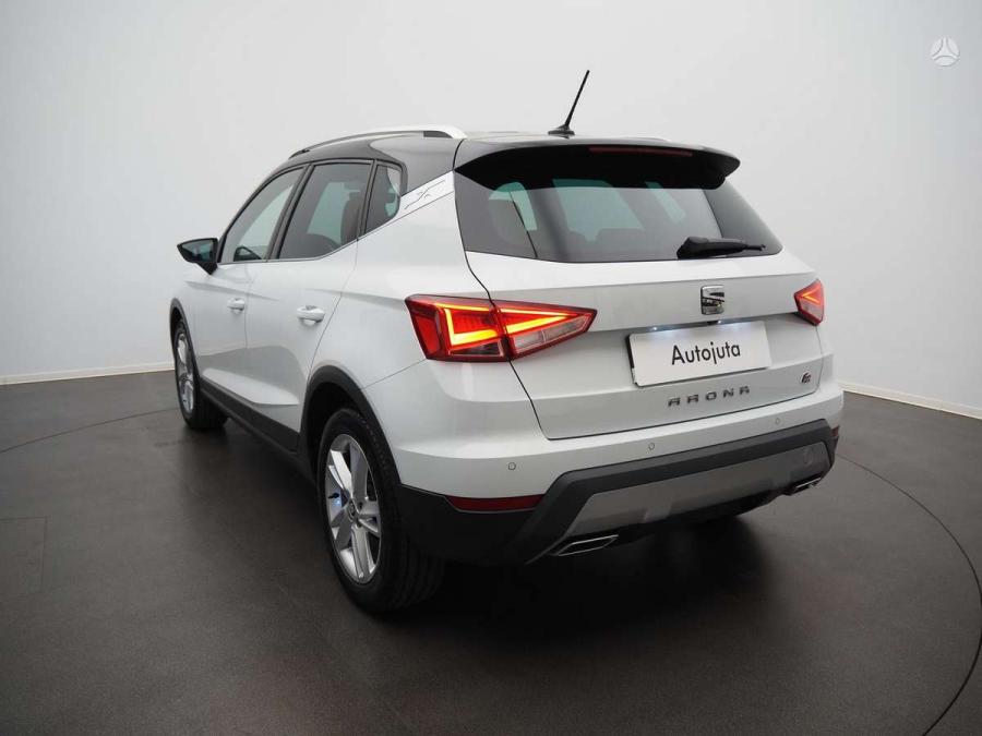 Balts SEAT Arona 2021 Viļņa, ar dzinēja tilpumu 1.00 L un nobraukumu 89 tūkst. km par 14900 €, foto 7 vietnē AUTOMOTO.COM.LV