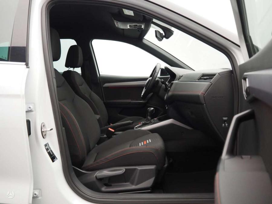 Balts SEAT Arona 2021 Viļņa, ar dzinēja tilpumu 1.00 L un nobraukumu 89 tūkst. km par 14900 €, foto 12 vietnē AUTOMOTO.COM.LV
