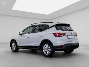 White SEAT Arona 2022 in Kaunas, with an engine capacity of 1.00 L and mileage of 148 thousand km for 9490 €, photo 3 on AUTOMOTO.COM.LV