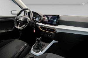 White SEAT Arona 2022 in Kaunas, with an engine capacity of 1.00 L and mileage of 148 thousand km for 9490 €, photo 8 on AUTOMOTO.COM.LV