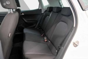 White SEAT Arona 2022 in Kaunas, with an engine capacity of 1.00 L and mileage of 148 thousand km for 9490 €, photo 9 on AUTOMOTO.COM.LV