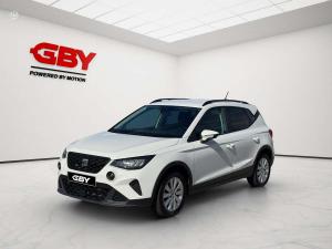 Balts SEAT Arona 2023 Tauragė, ar dzinēja tilpumu 1.00 L un nobraukumu 86 tūkst. km par 15609 €, foto  vietnē AUTOMOTO.COM.LV