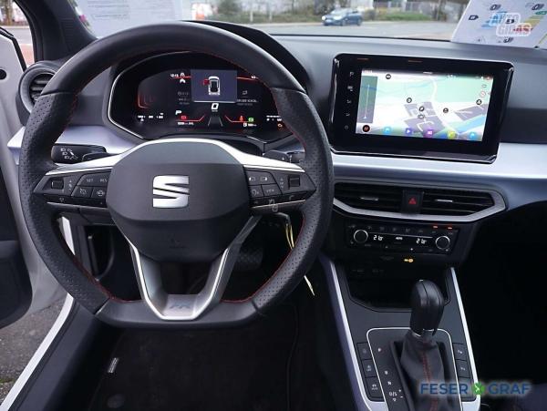 Balts SEAT Arona 2024 Kauņa, ar dzinēja tilpumu 1.00 L un nobraukumu 12 tūkst. km par 23306 €, foto 4 vietnē AUTOMOTO.COM.LV