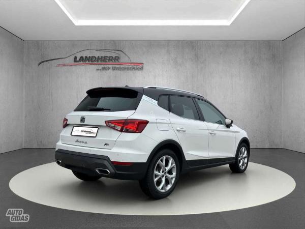 White SEAT Arona 2025 in Kaunas, with an engine capacity of 1.00 L and mileage of 11 thousand km for 22683 €, photo 3 on AUTOMOTO.COM.LV