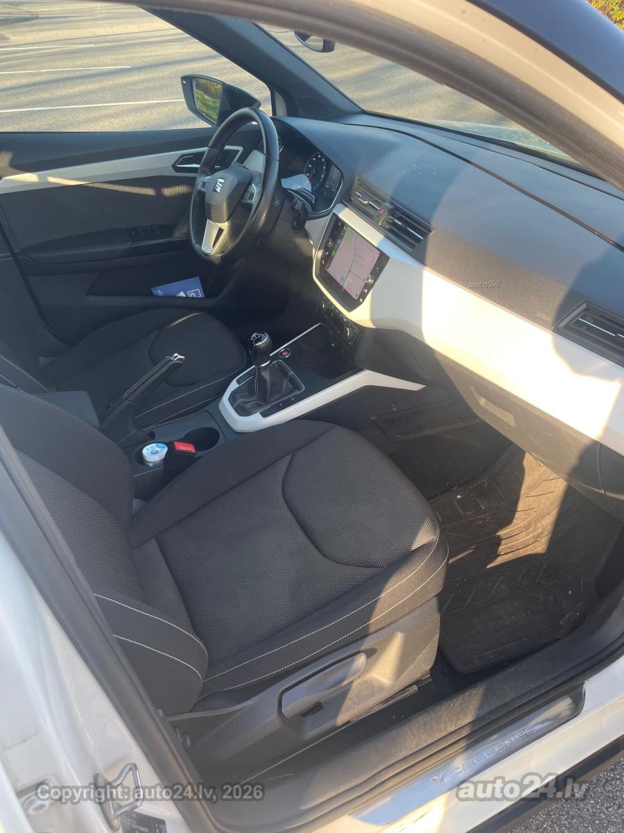 White SEAT Arona 2019 in Tallinn, with an engine capacity of 1.00 L and mileage of 163 thousand km for 8500 €, photo 9 on AUTOMOTO.COM.LV
