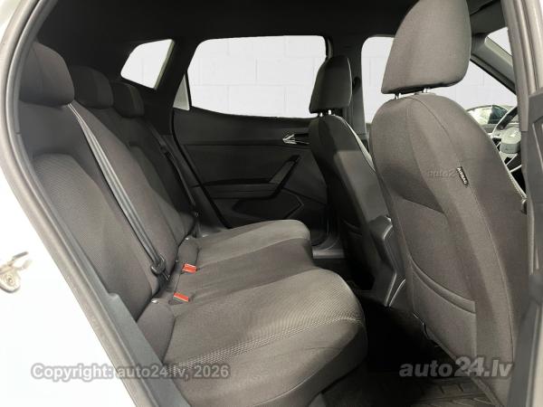 White SEAT Arona 2020 in Tallinn, with an engine capacity of 1.00 L and mileage of 121 thousand km for 9990 €, photo 7 on AUTOMOTO.COM.LV