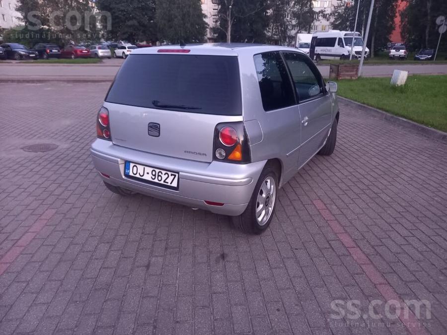 Grey SEAT Arosa 2004 in Kuldiga, with an engine capacity of 1.40 L and mileage of 191 thousand km for 2300 €, photo 3 on AUTOMOTO.COM.LV