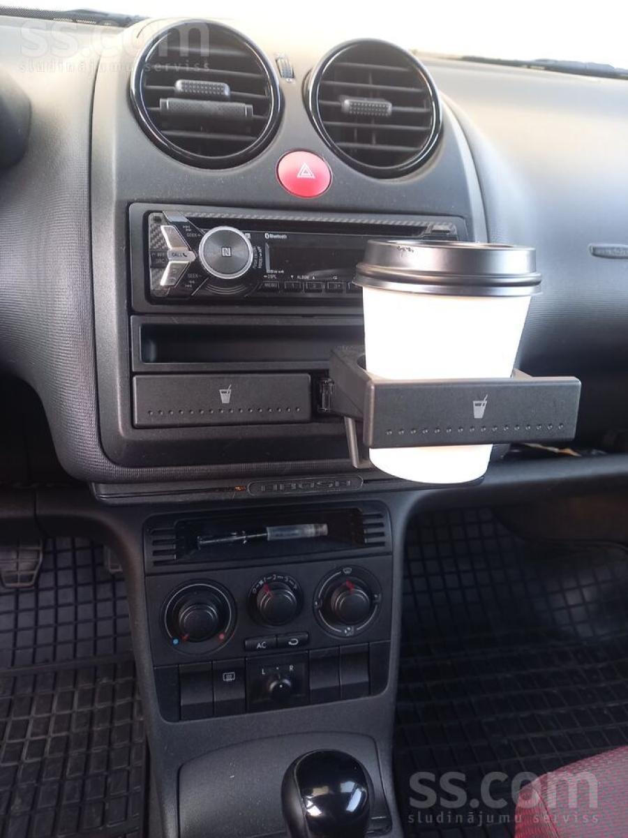 Grey SEAT Arosa 2004 in Kuldiga, with an engine capacity of 1.40 L and mileage of 191 thousand km for 2200 €, photo 9 on AUTOMOTO.COM.LV