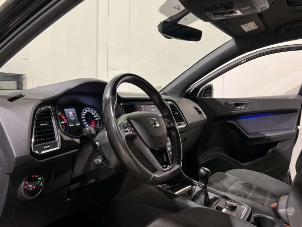 Melns SEAT Ateca 2017 Klaipėda, ar dzinēja tilpumu 1.97 L un nobraukumu 208 tūkst. km par 14999 €, foto 2 vietnē AUTOMOTO.COM.LV