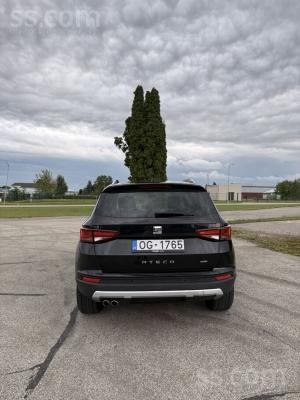 Black SEAT Ateca 2017 in Riga, with an engine capacity of 2.00 L and mileage of 163 thousand km for 15500 €, photo 7 on AUTOMOTO.COM.LV