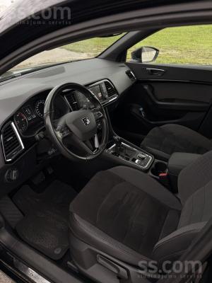 Black SEAT Ateca 2017 in Riga, with an engine capacity of 2.00 L and mileage of 163 thousand km for 15500 €, photo 8 on AUTOMOTO.COM.LV