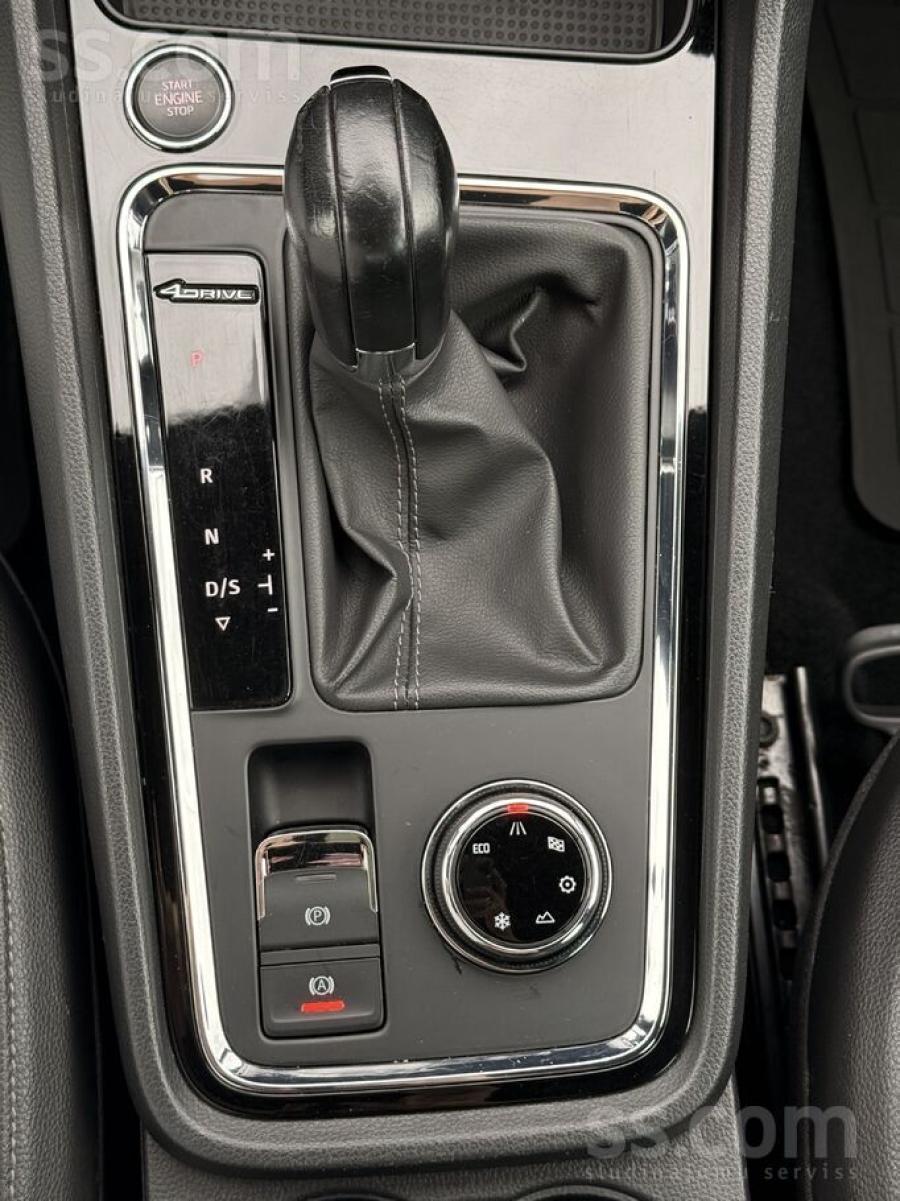 Black SEAT Ateca 2017 in Riga, with an engine capacity of 2.00 L and mileage of 163 thousand km for 15500 €, photo 13 on AUTOMOTO.COM.LV