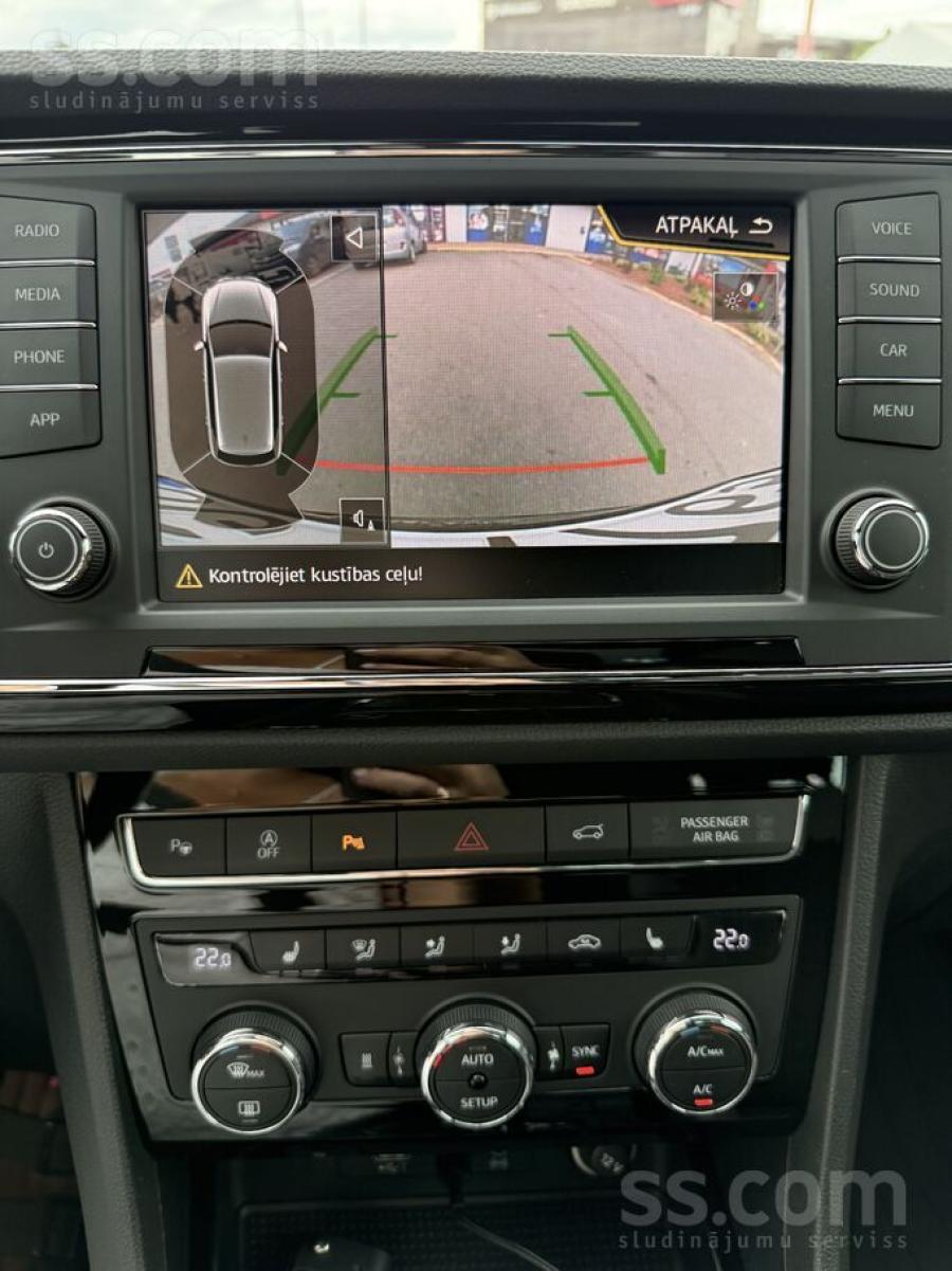 Black SEAT Ateca 2017 in Riga, with an engine capacity of 2.00 L and mileage of 163 thousand km for 15500 €, photo 21 on AUTOMOTO.COM.LV