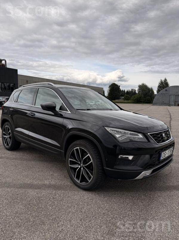 Melns SEAT Ateca 2017 Rīga, ar dzinēja tilpumu 2.00 L un nobraukumu 163 tūkst. km par 15500 €, foto 1 vietnē AUTOMOTO.COM.LV