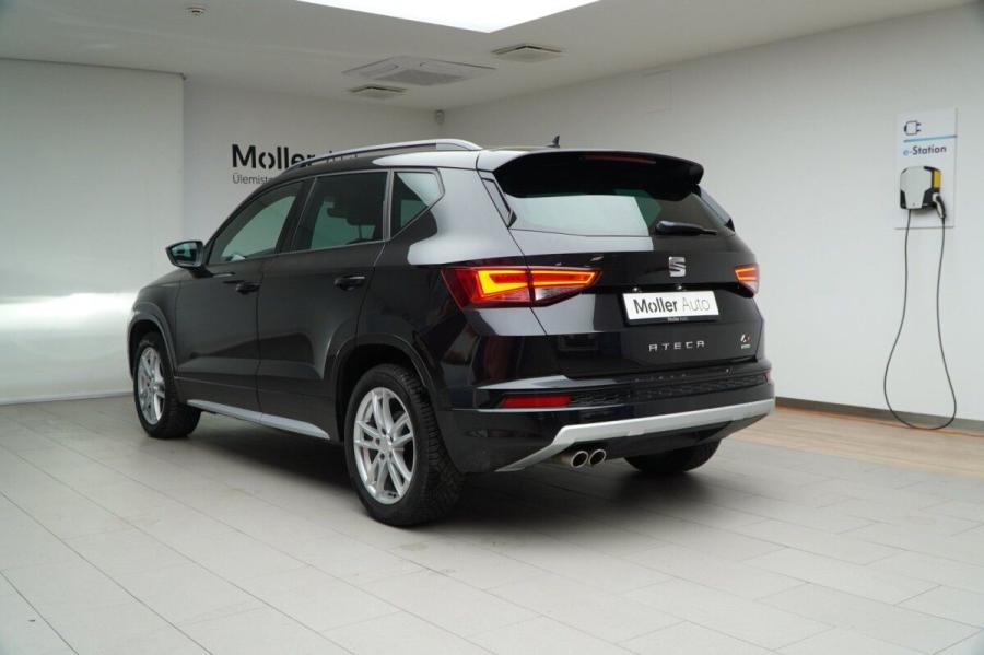 Black SEAT Ateca 2018 in Peetri, with an engine capacity of 1.40 L and mileage of 94 thousand km for 19400 €, photo 4 on AUTOMOTO.COM.LV