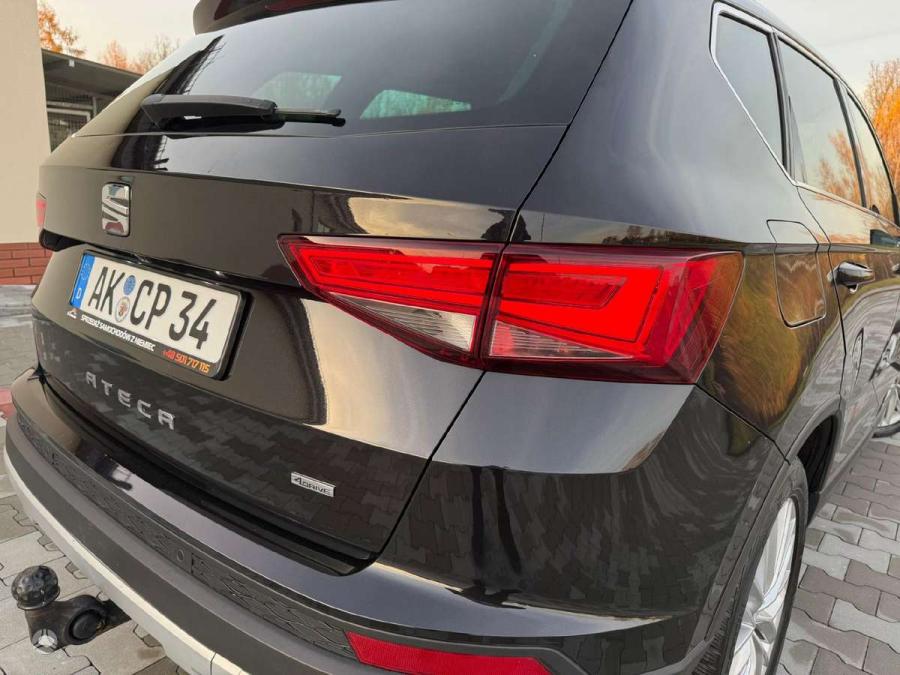 Black SEAT Ateca 2018 in Vilnius, with an engine capacity of 1.97 L and mileage of 240 thousand km for 13999 €, photo 6 on AUTOMOTO.COM.LV