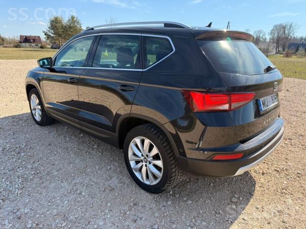Black SEAT Ateca 2018 in Riga, with an engine capacity of 1.60 L and mileage of 250 thousand km for 11370 €, photo 4 on AUTOMOTO.COM.LV