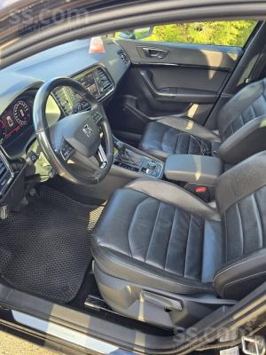 Black SEAT Ateca 2018 in Jelgava, with an engine capacity of 1.60 L and mileage of 217 thousand km for 13500 €, photo 6 on AUTOMOTO.COM.LV