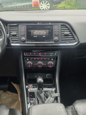 Melns SEAT Ateca 2018 Rīga, ar dzinēja tilpumu 1.60 L un nobraukumu 217 tūkst. km par 13990 €, foto 12 vietnē AUTOMOTO.COM.LV