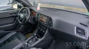 Black SEAT Ateca 2018 in Riga, with an engine capacity of 1.60 L and mileage of 217 thousand km for 13990 €, photo 12 on AUTOMOTO.COM.LV